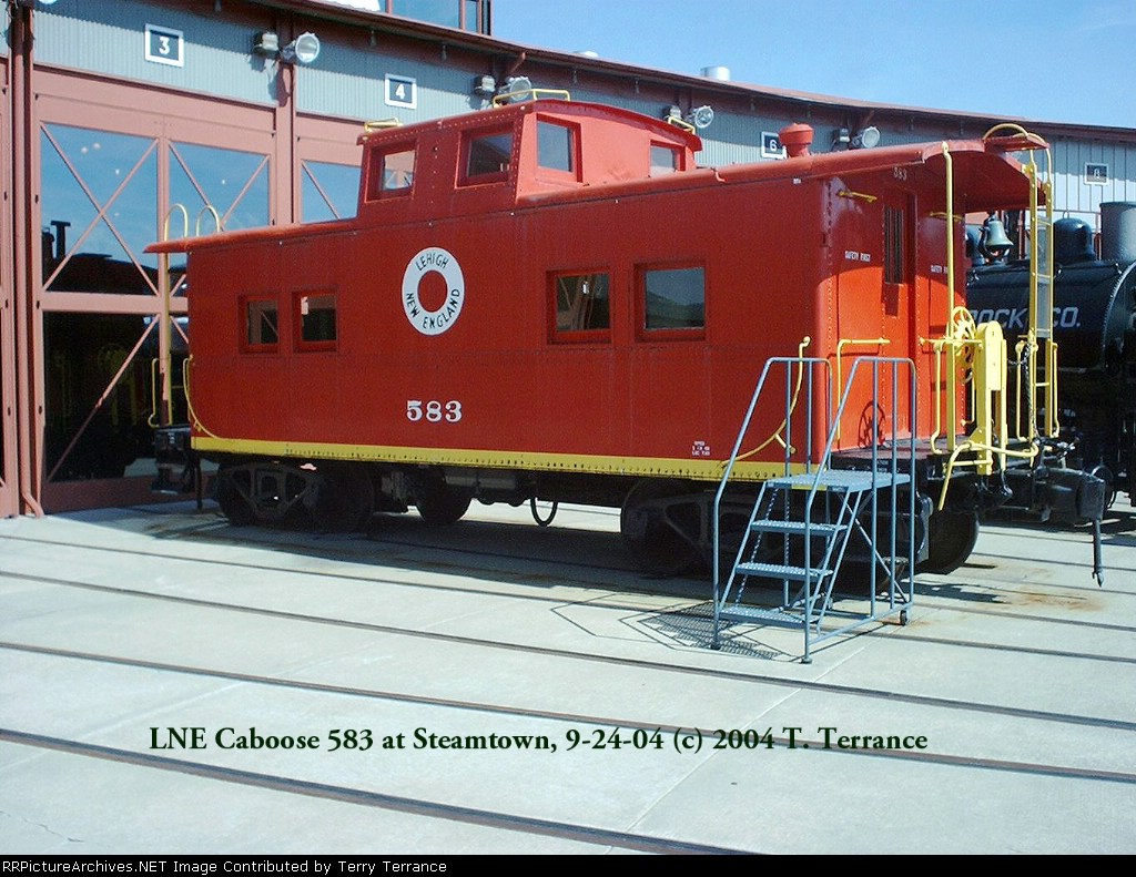 LNE 583 in collection at Steamtown 9/24/04